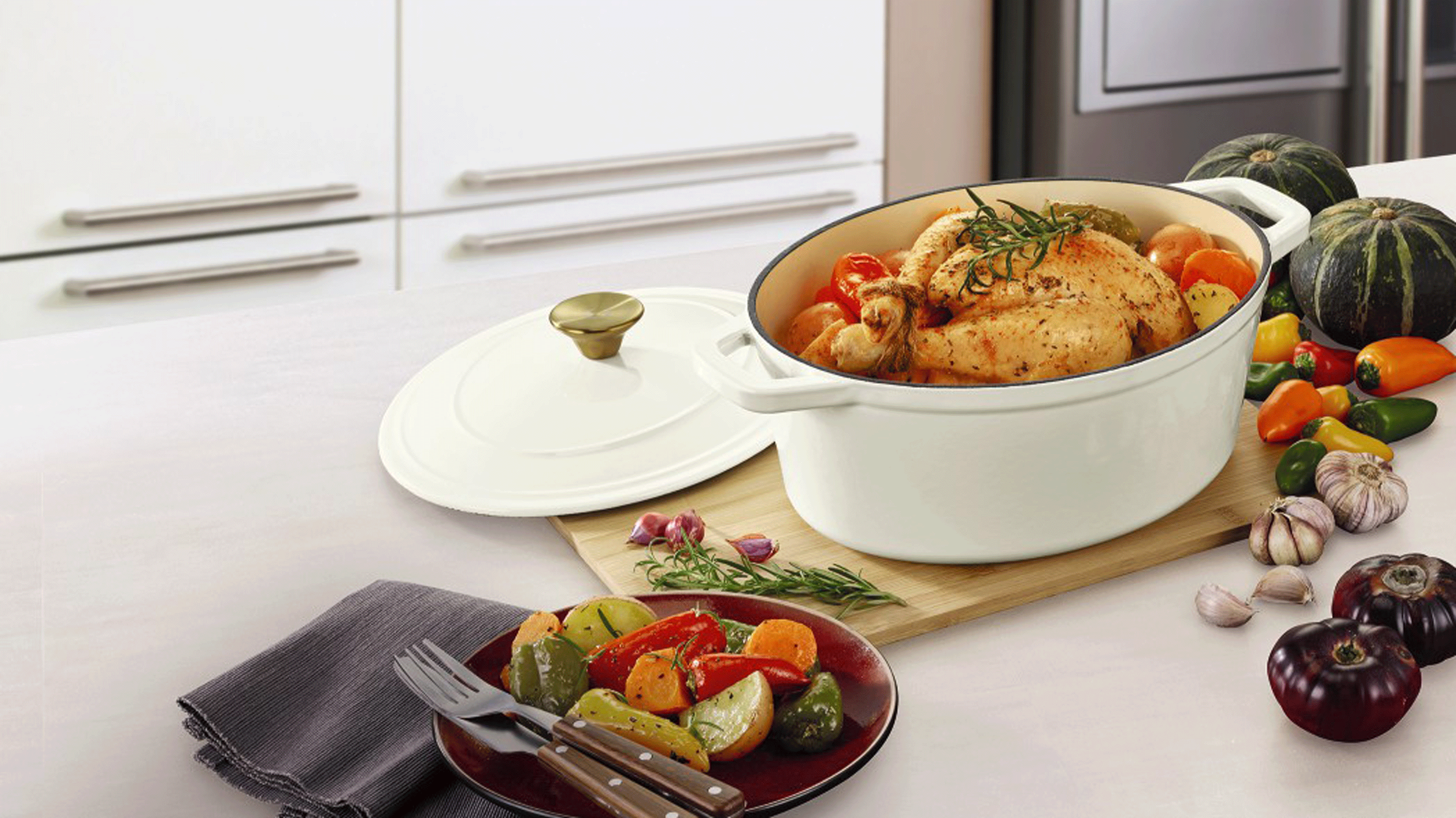 The new Aldi cast iron cookware looks just like Le Creuset | Real Homes