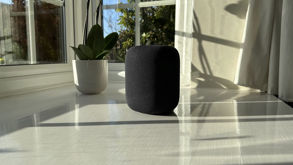 Apple HomePod 2 review: the HomePod is back, and it sounds better than ...