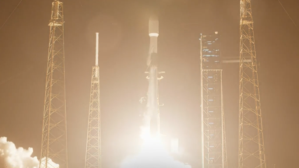 SpaceX launches 23 Starlink satellites from Florida (video) | Space