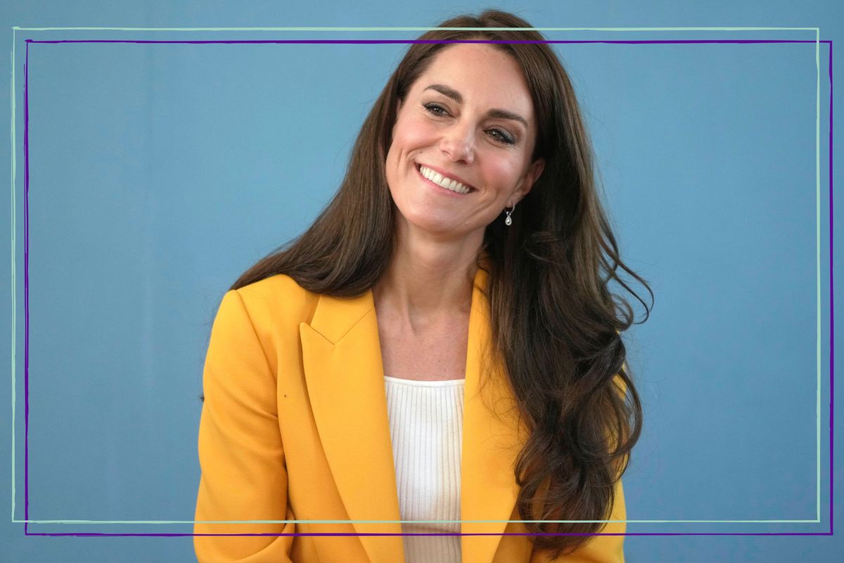 Kate Middleton rocks white Veja trainers and yellow blazer for active ...