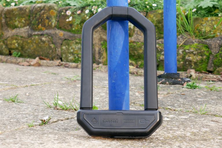 Wrecked and rated - I put five angle grinder resistant bike locks to ...