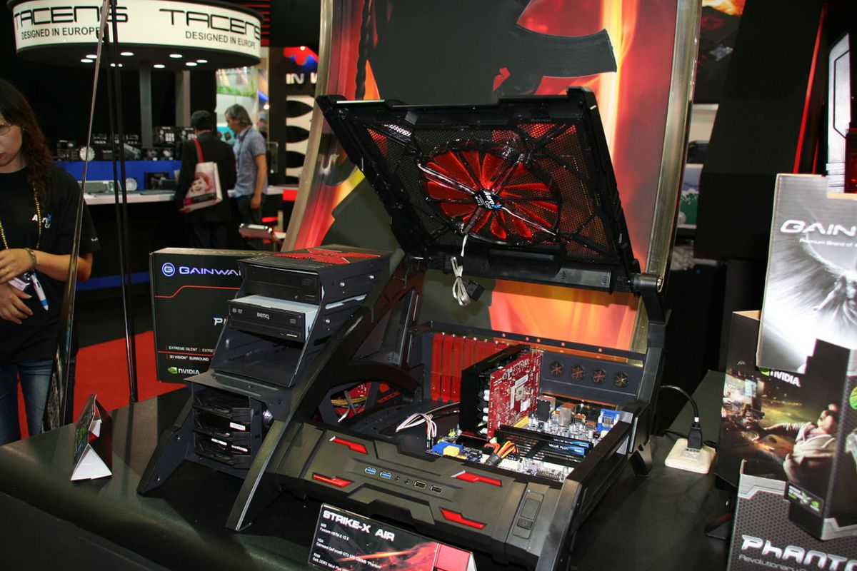 Aerocool Shows Completely Open-Air PC Case | Tom's Hardware