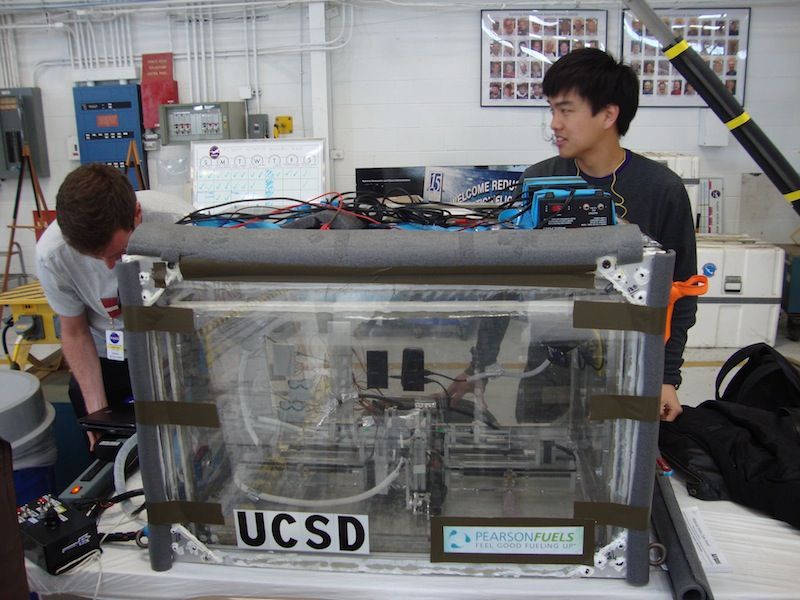 Defying Gravity: Lighting Weightless Fires for Science (Photos) | Space