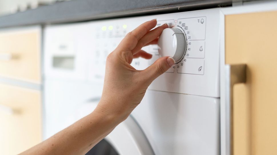 5 things never to do with the quick wash cycle on your washing machine ...