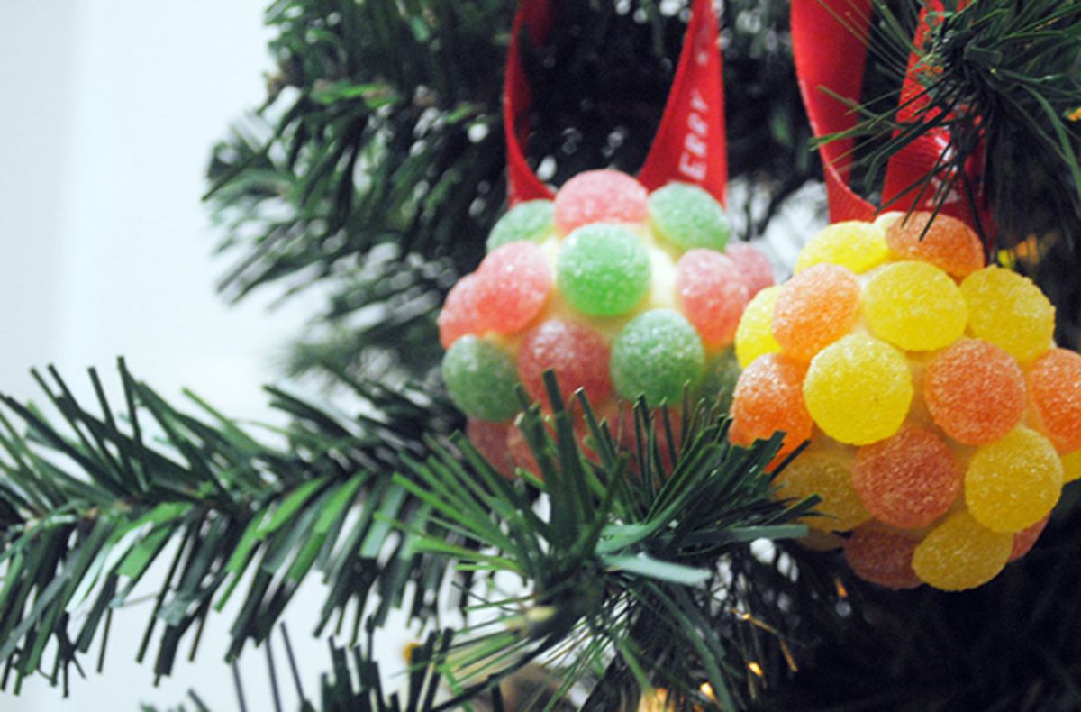 Sweetie bauble decorations | Snack Recipes | GoodtoKnow