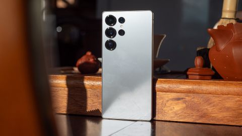 Samsung has a lot to fix in the Galaxy S25 series' January security ...