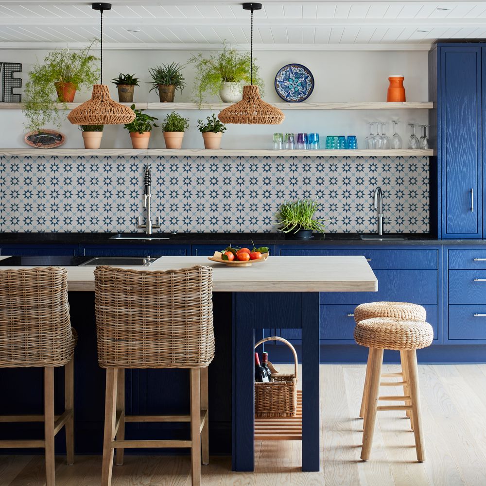 Blue kitchen ideas: 10 ways to brighten kitchens with blue | Ideal Home