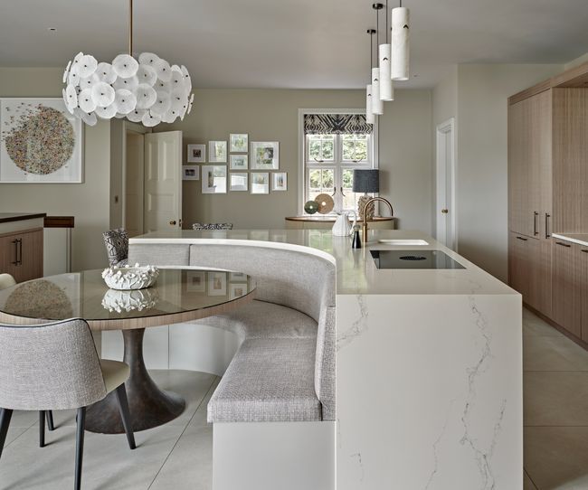 13 banquette seating ideas to maximise your kitchen space | Homebuilding