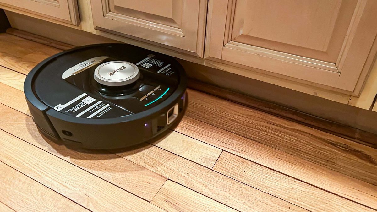 Shark PowerDetect 2-in-1 Robot Vacuum and Mop review | Tom's Guide
