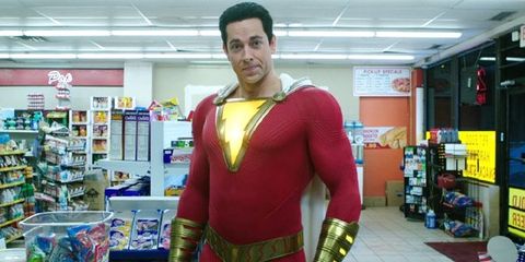 DC's Zachary Levi Shows Off His Shazam! Muscles In 'Thirst Trappy ...