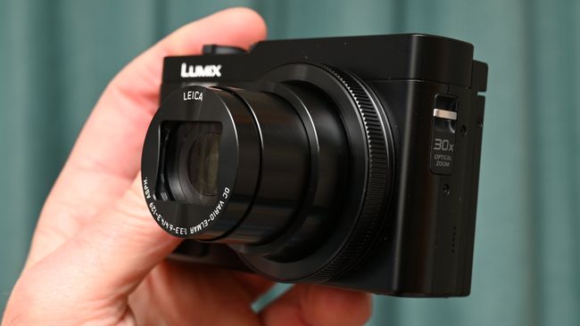 Panasonic Lumix TZ99 / ZS99 review: a pocket-sized point-and-shoot ...
