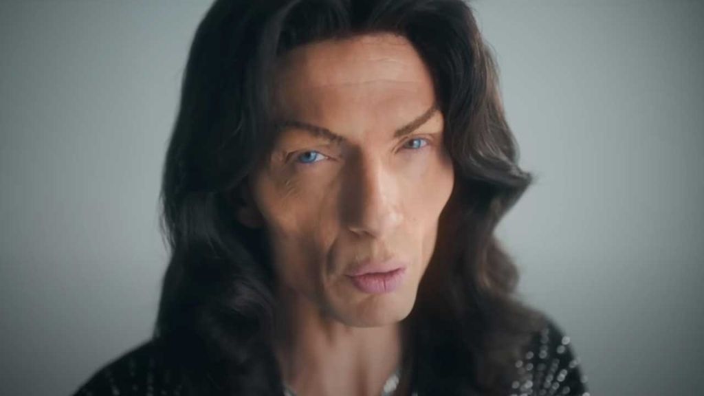 Justin Hawkins explains video for The Darkness's I Hate Myself | Louder