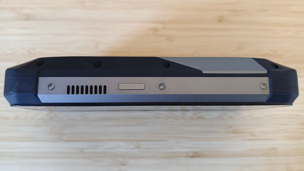 8849 Tank 3 Pro review: this rugged phone with a list of unusual ...