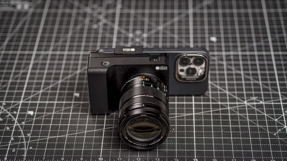 Alice Camera review: reinventing the camera for the smartphone age ...