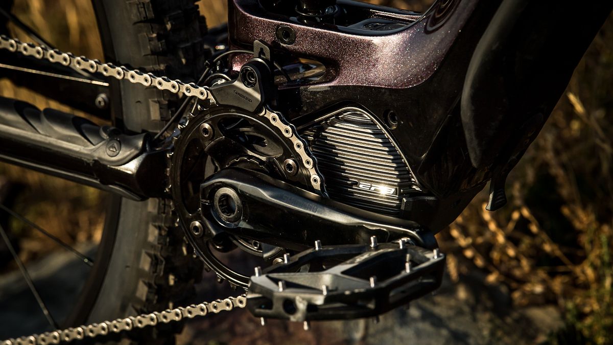 Shimano launches three new electric groupsets, introduces automatic ...