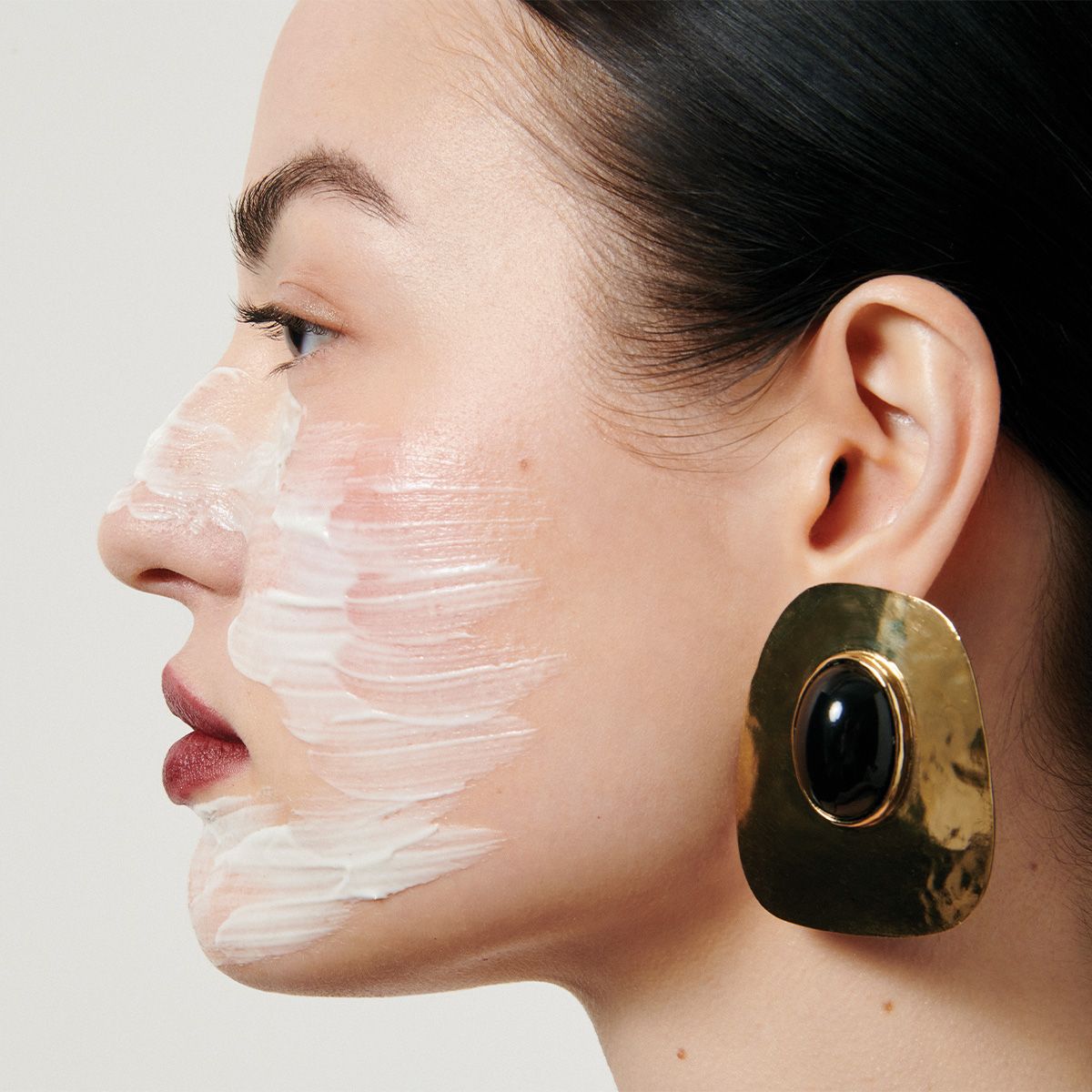 Lancome Custom Foundation Machine - How Foundation is Made | Marie Claire