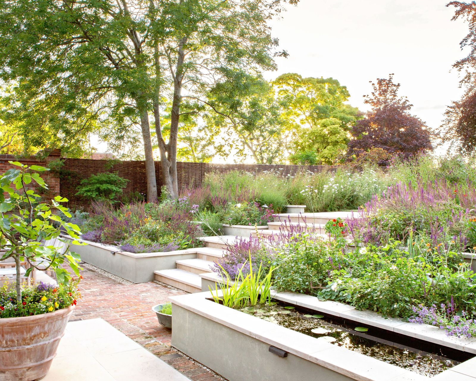 Naturalistic planting design: plants to use and design ideas | Homes ...