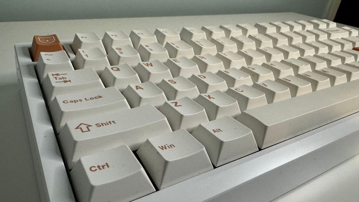 The Boog75 is a mechanical keyboard with a trick up its sleeve — but ...