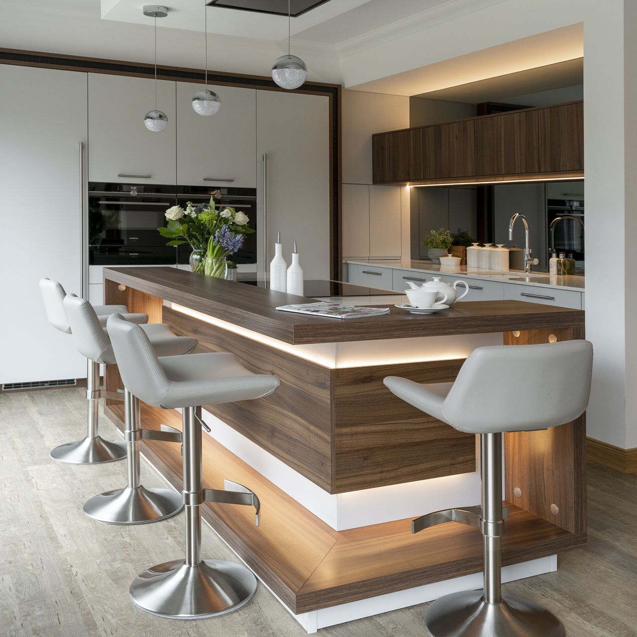 Kitchen island ideas - Tips for a stylish functional island | Ideal Home