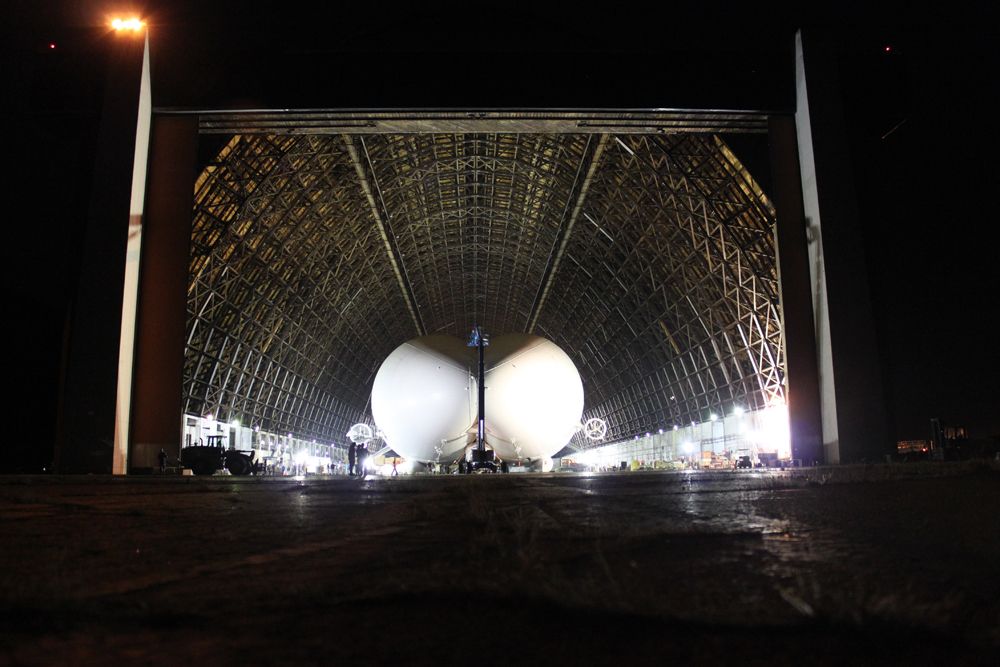 In Photos: Building the World’s Largest Airship (Airlander 10) | Live ...
