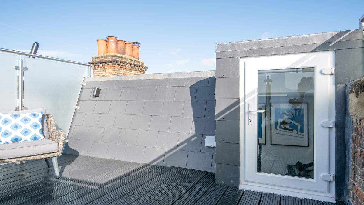 Mansard Loft Conversion: 17 Designs for Added Living Space | Homebuilding