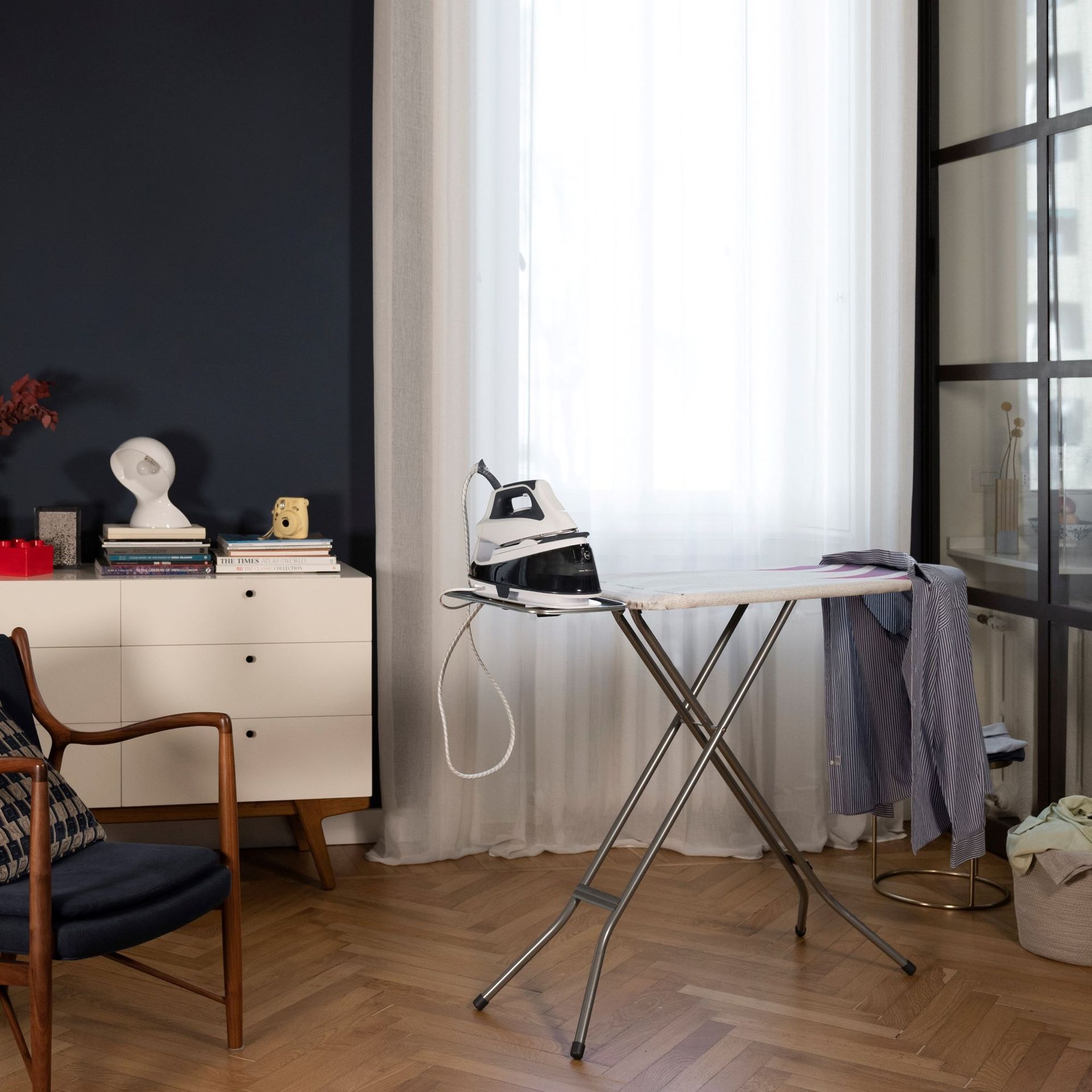 How to clean a burnt iron - the easy method experts suggest | Ideal Home