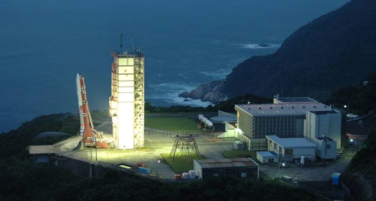 Photos: Japan's Epsilon Rocket, a Smart Booster for Space Launches ...