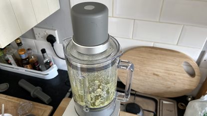 Smeg BLC02WHMUK High Performance Blender review: vacuum pump feature ...