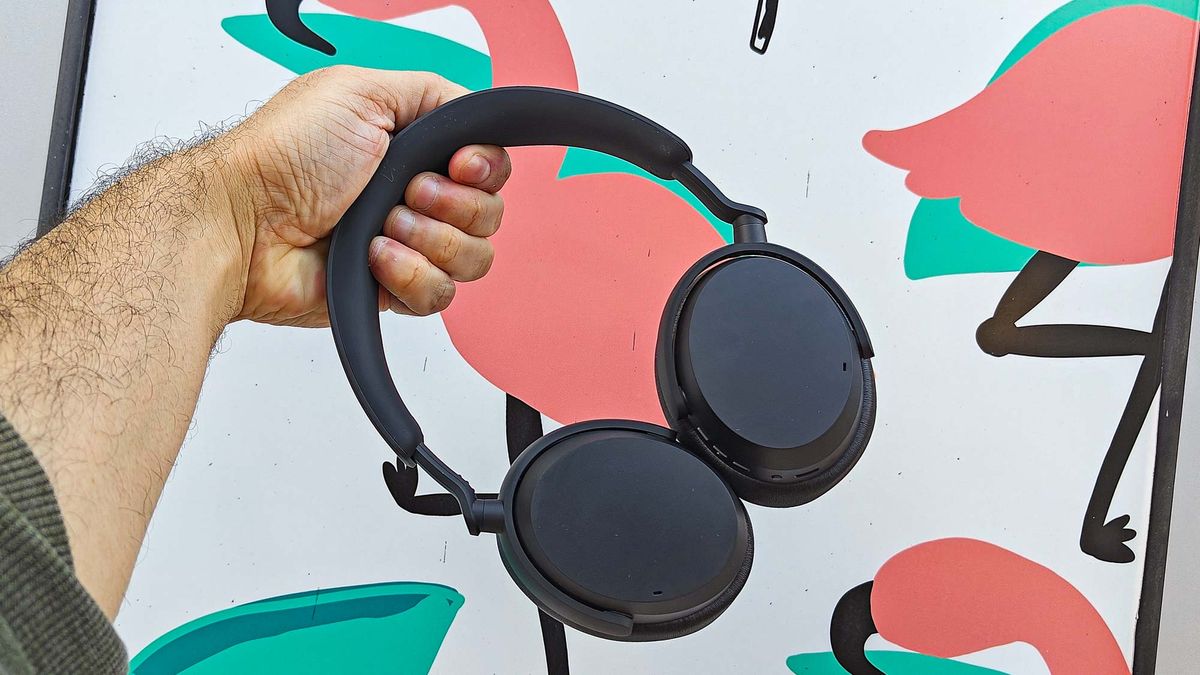 5 best cheap headphones for travel | Tom's Guide