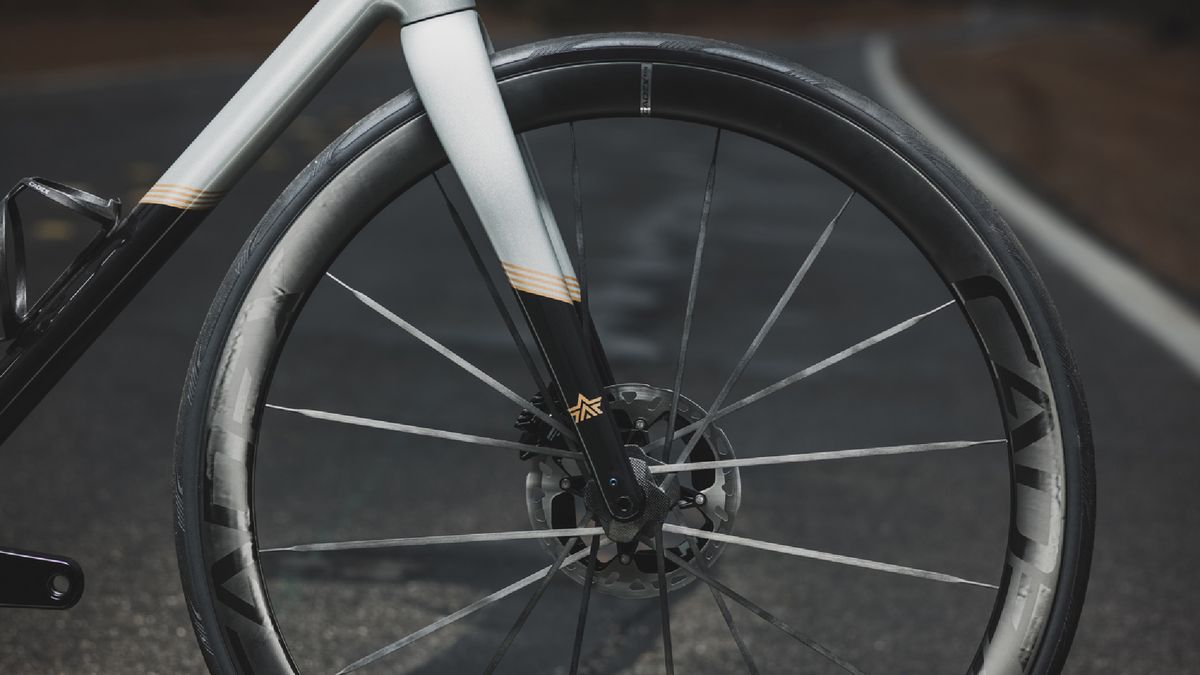 Cadex expands with fully integrated cockpits, new tyres, and an even ...