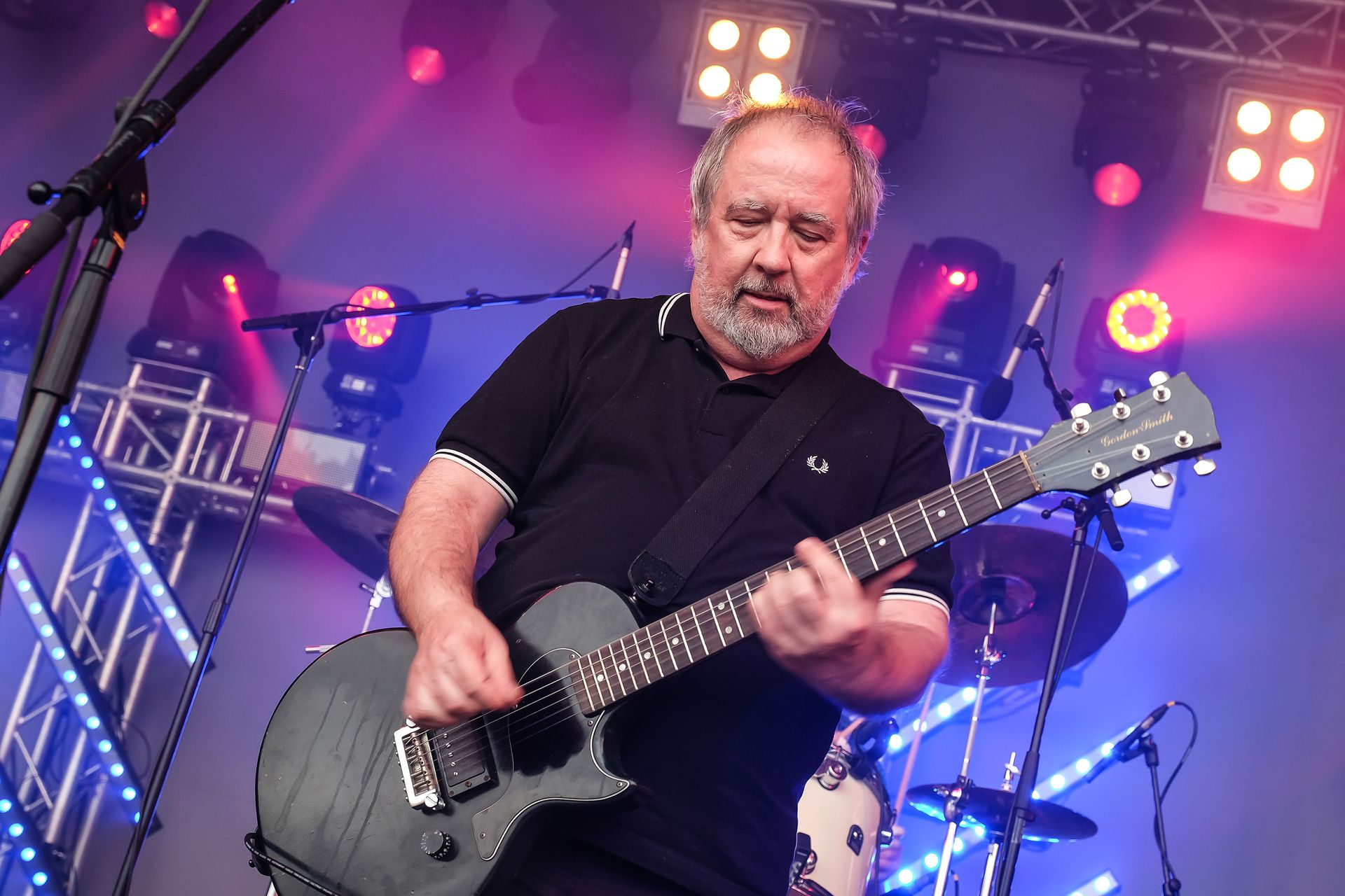 Buzzcocks Frontman Pete Shelley Dead at 63 | Guitar World
