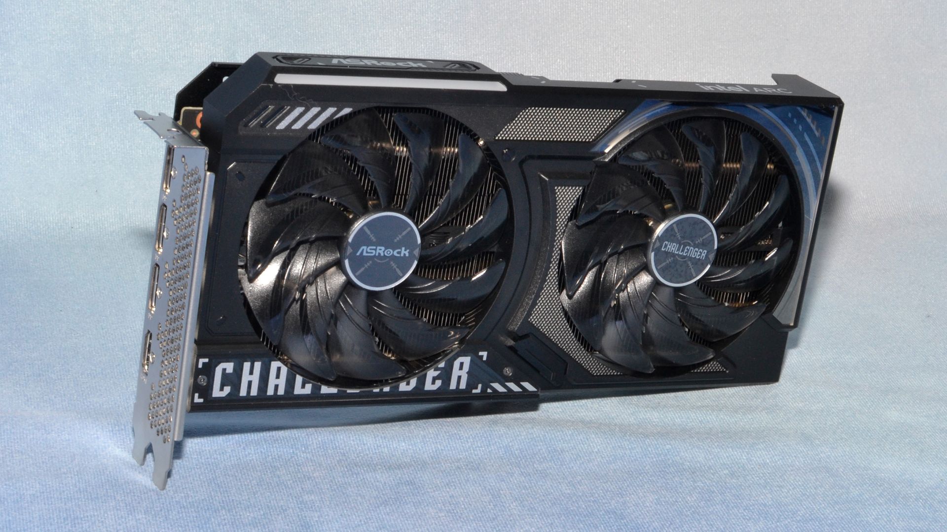 Intel Arc B570: An interesting blend of features and performance ... Intel Arc B570: An interesting blend of features and performance ...