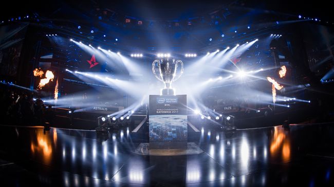 Facebook challenges Twitch with exclusive esports streaming deal ...