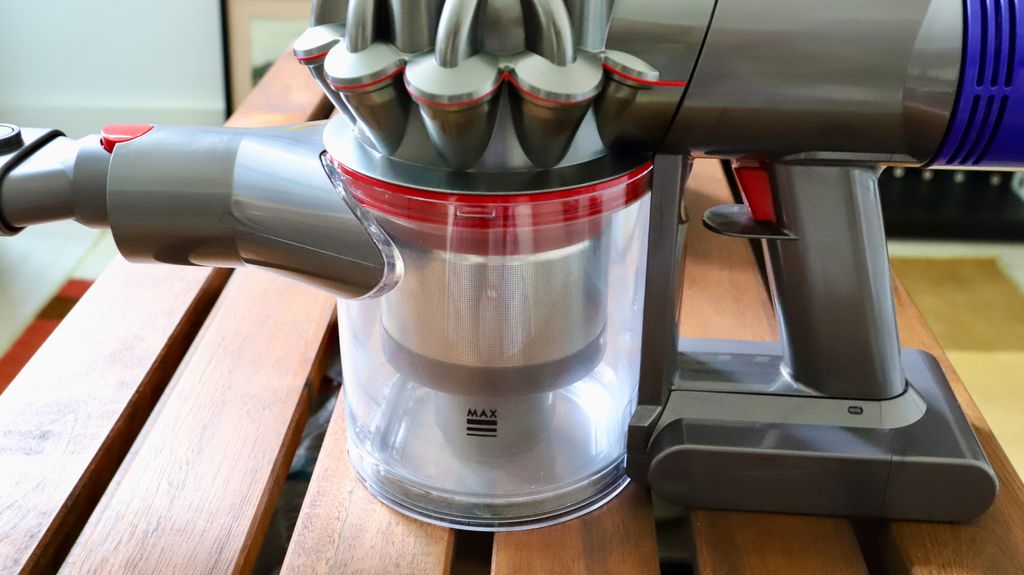 Dyson V7 vacuum cleaner review | TechRadar