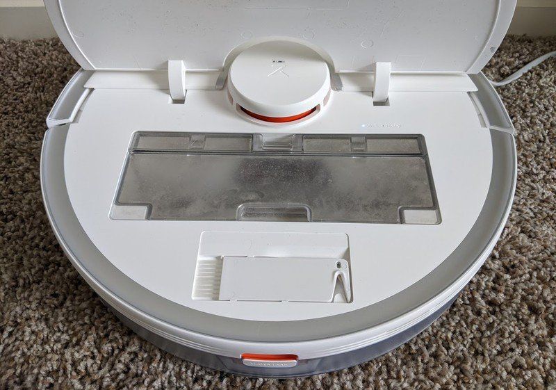 Roborock S5 Max robot vacuum review: Powerful suction and convenient ...