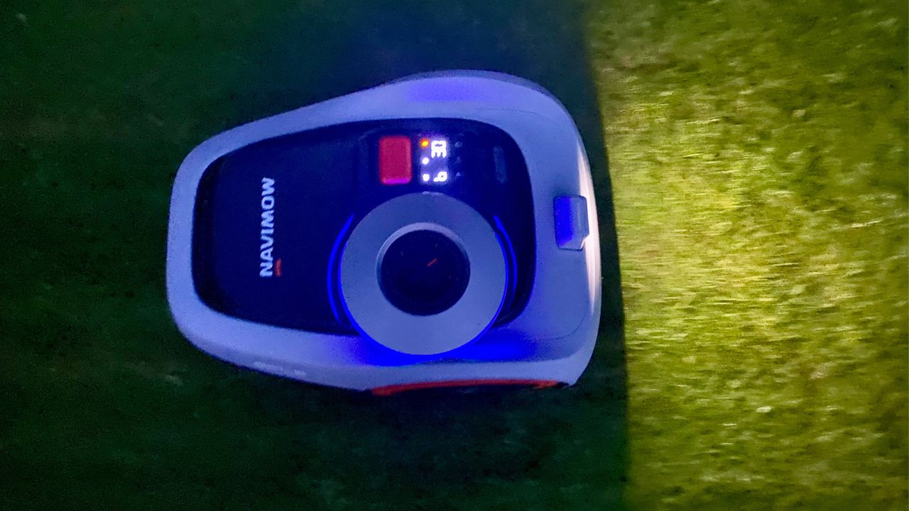 Segway Navimow iSeries 105E review: an up-to-the-mark, wire-free mow ...