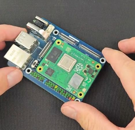 Maker designs custom Raspberry Pi 5 case using CNC machined aluminum ...