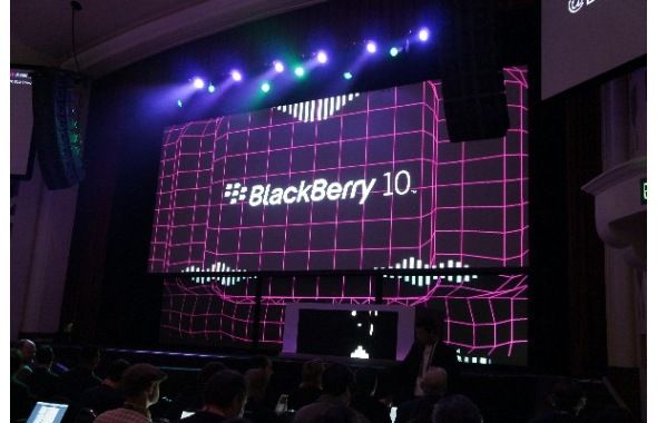 Top 10 Features of BlackBerry 10 | RIM BlackBerry | Laptop Mag