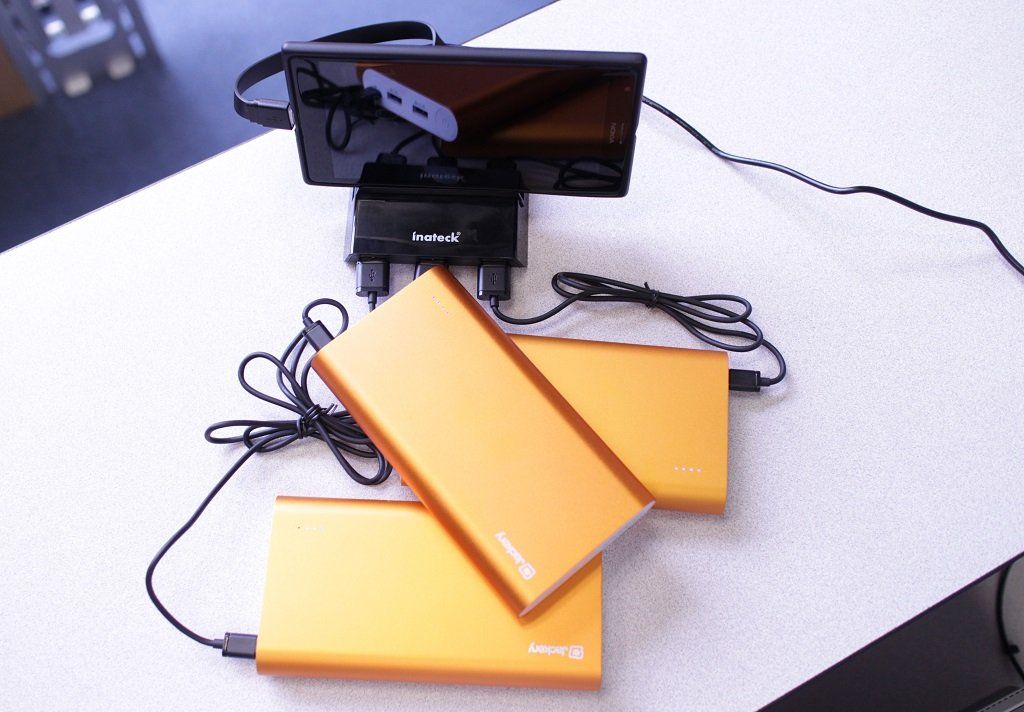 Review - Inateck 4-port USB Charging Dock | Windows Central