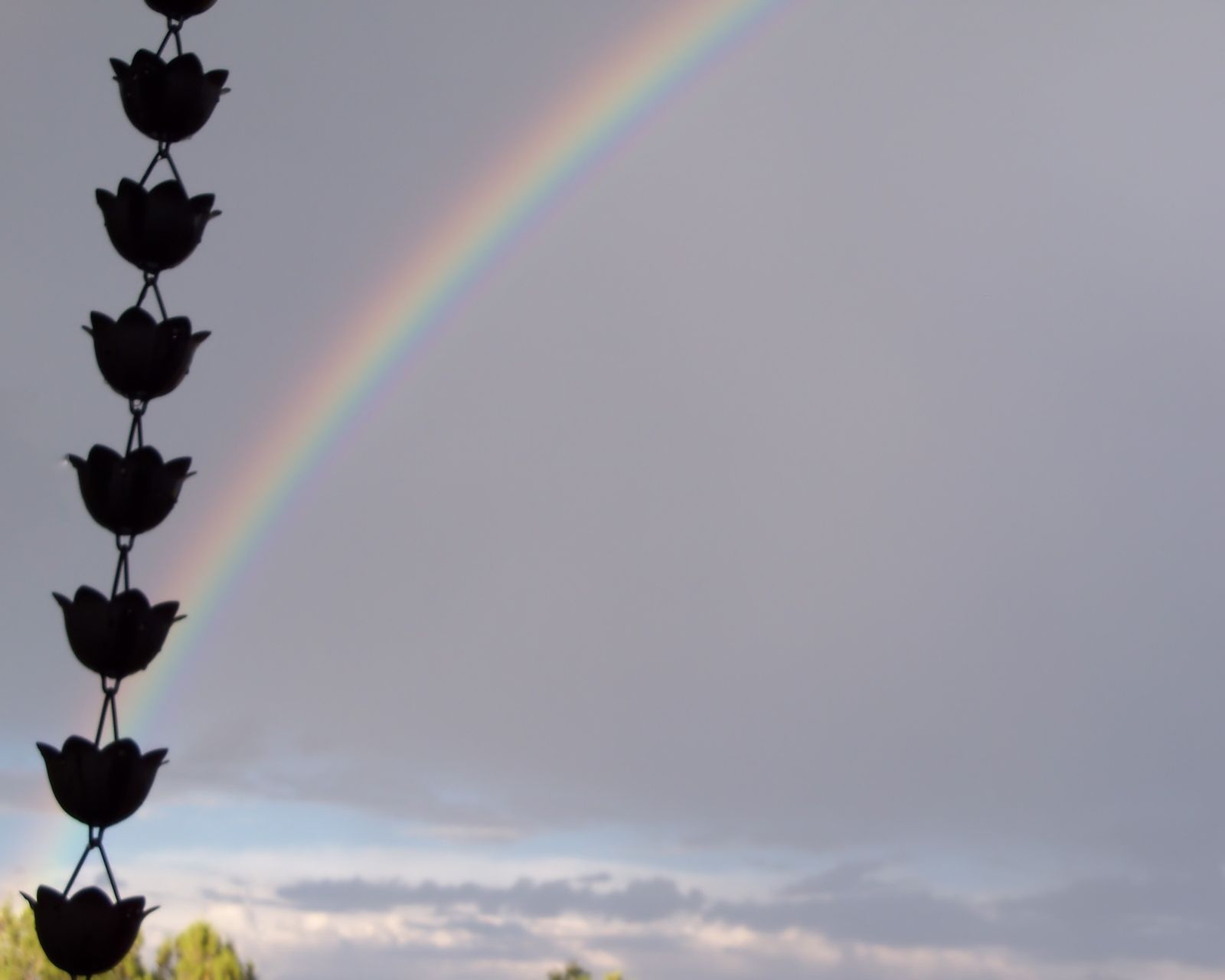 What is a rain chain? Pros, cons, and how to use one | Real Homes