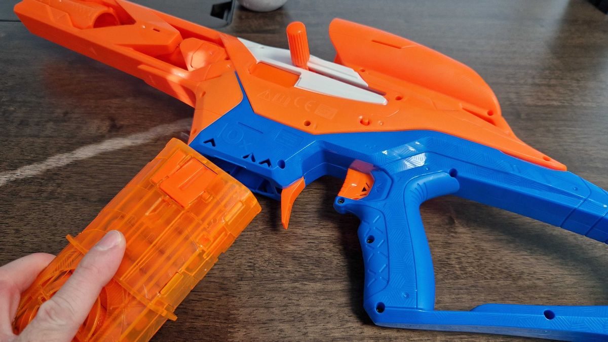 Nerf N-Series Pinpoint review: "Wipes the floor with old blasters ...