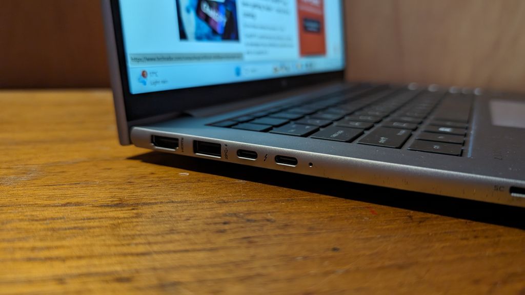 HP Zbook Firefly G10 /G10 A review: a customizable business beacon ...