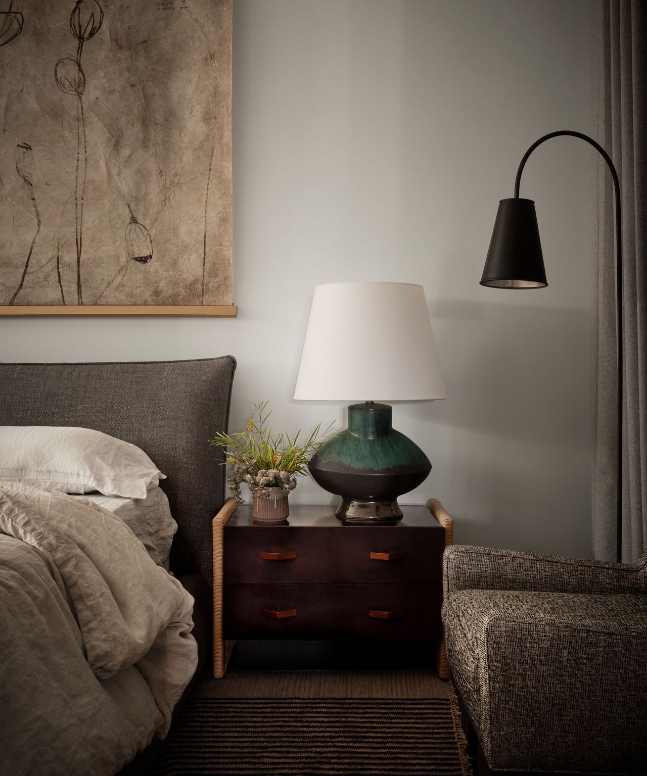 10 things to consider when styling a nightstand | Homes and Gardens
