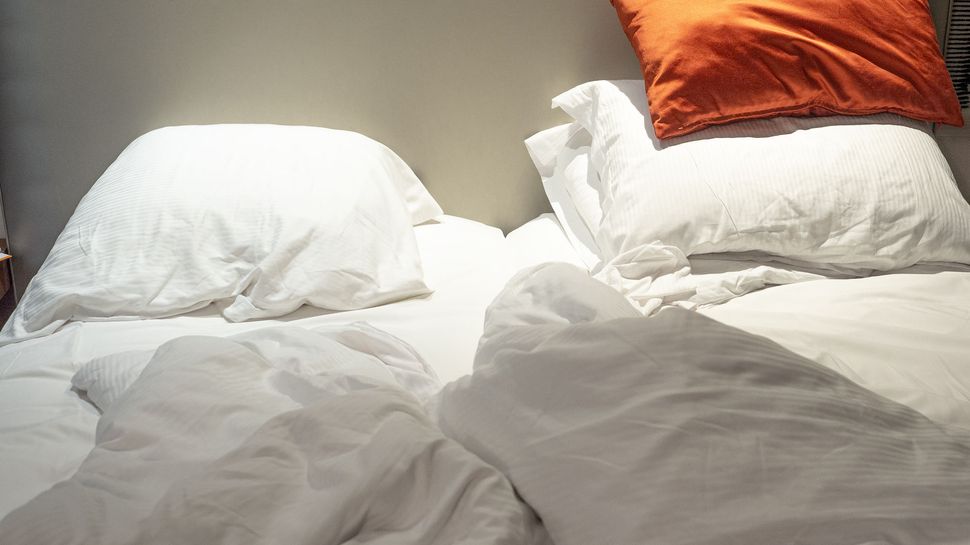 What is the Scandinavian Sleep Method and why are so many couples using ...