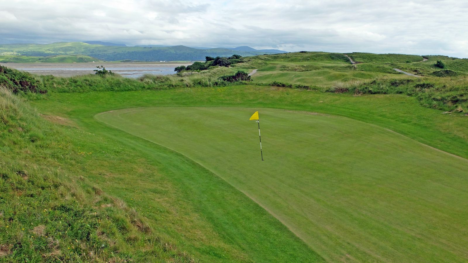 Porthmadog Golf Club Course Review | Golf Monthly