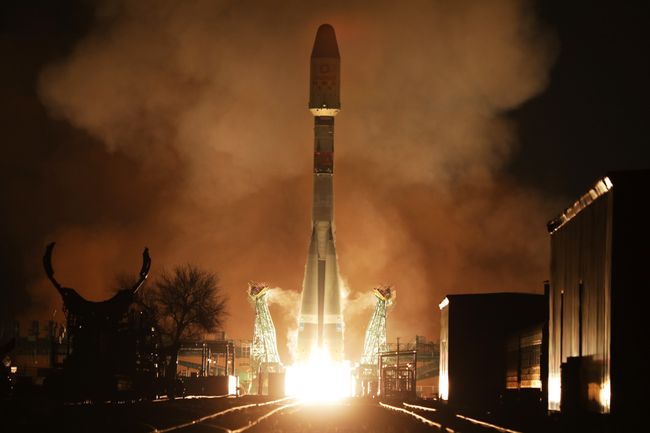 Russia stops rocket engine sales to US as space cooperation frays | Space