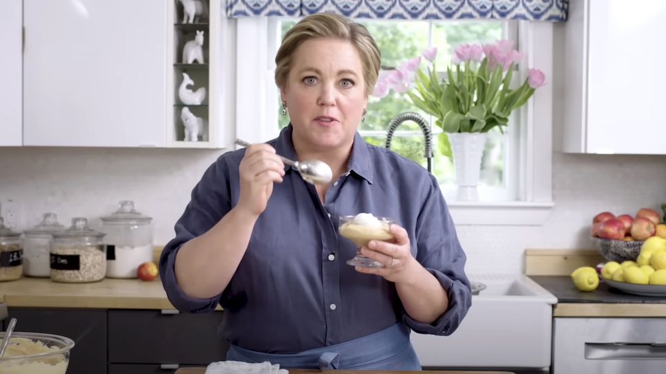 32 Food Shows That Make Me Hungry Just Thinking About Them | Cinemablend