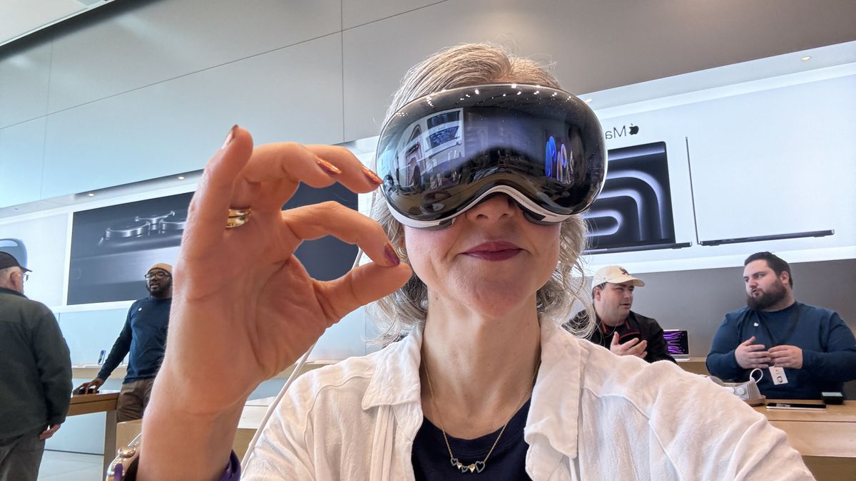 I tried Apple Vision Pro at the Apple Store and here’s how you can too ...