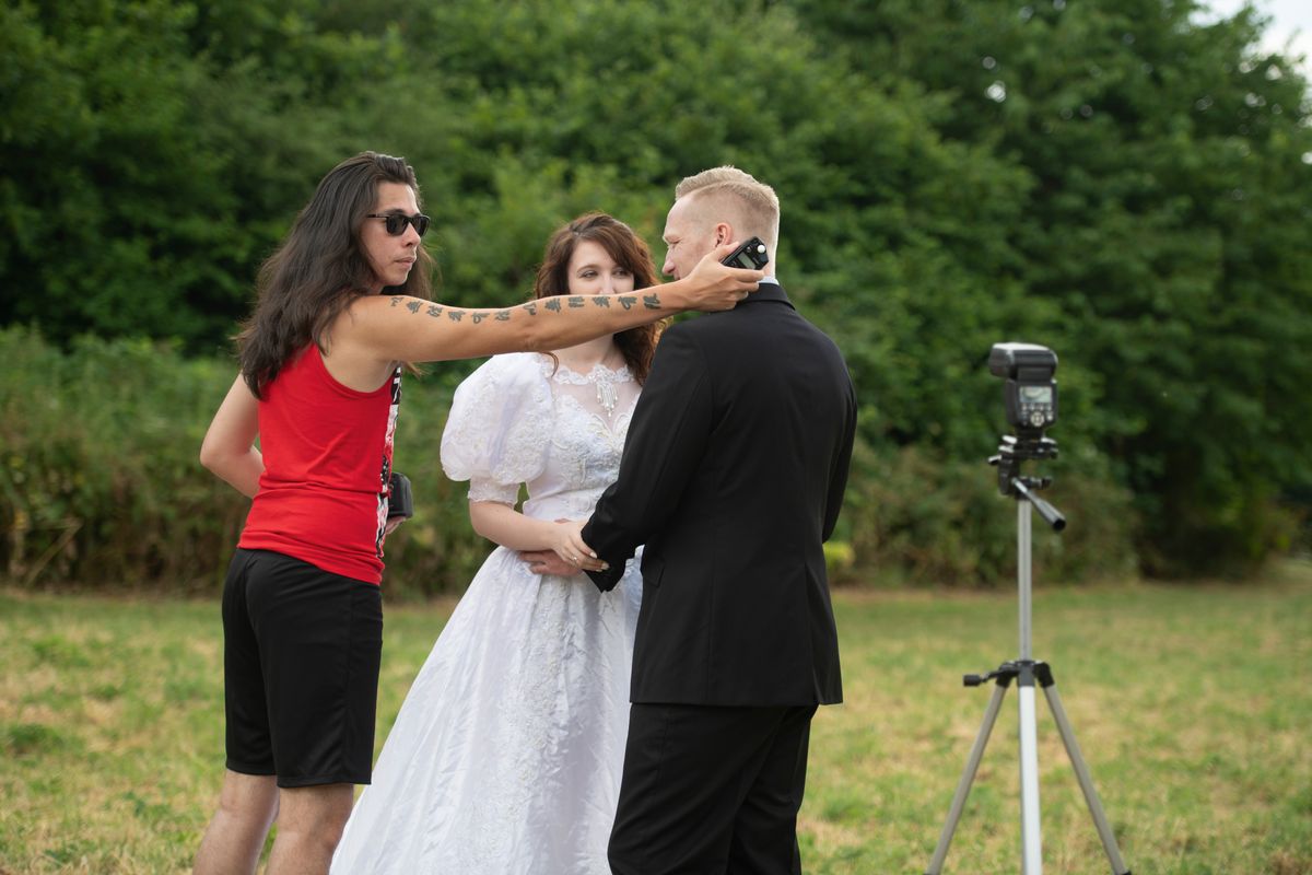 How to use a light meter for photography (and why not to trust the ...