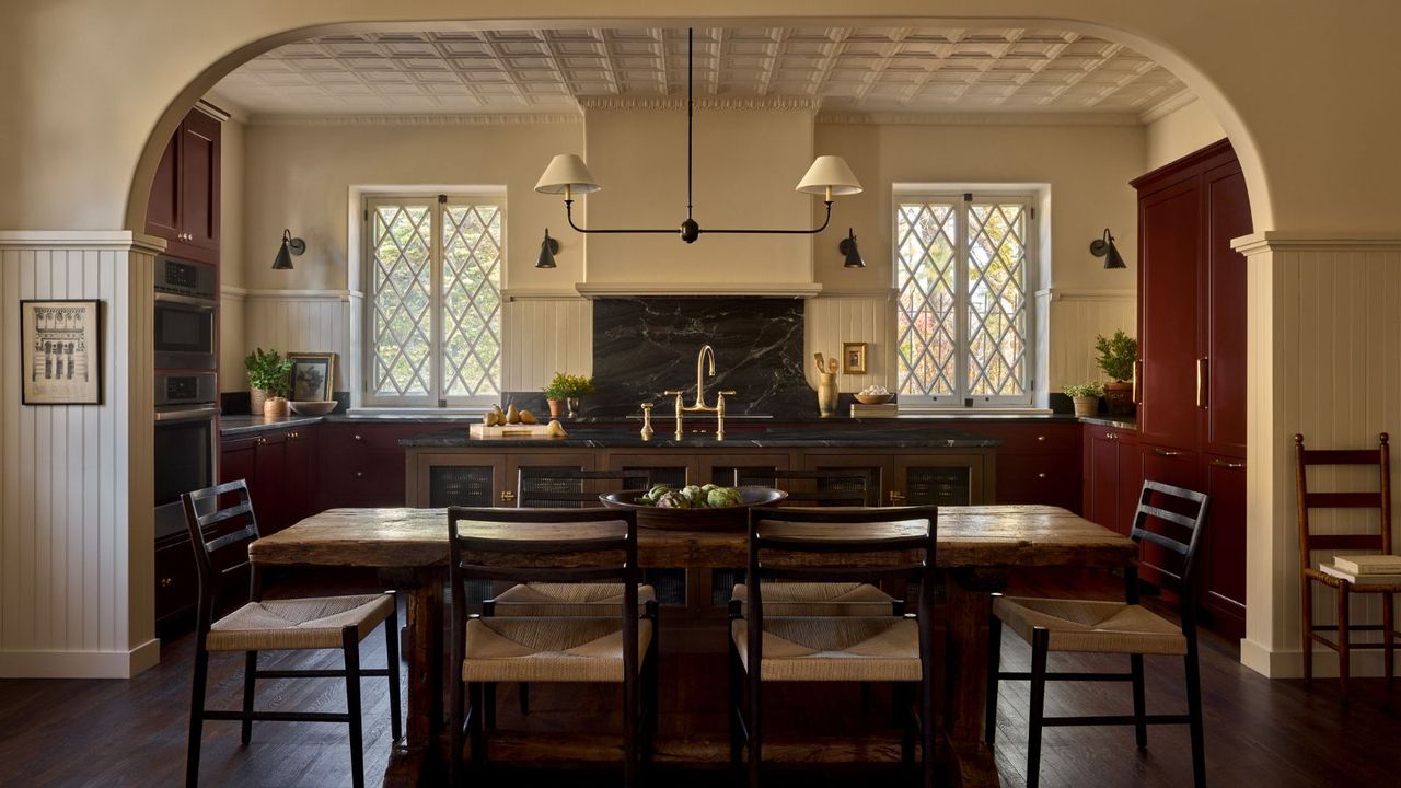 Barn conversion kitchen ideas: 10 designs for lofty spaces | Homes and ...